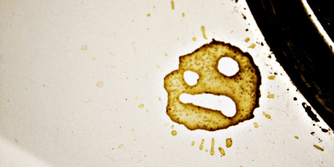 Ratgeber Flecken entfernen – Tipps zu häufigen Fleckenarten - Ratgeber ...